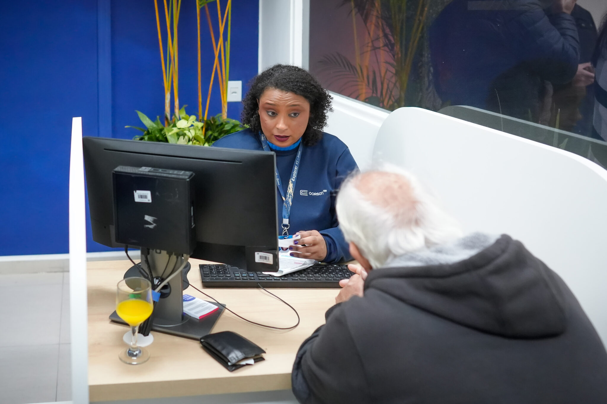 Santa Maria: Corsan inaugura primeira loja no Estado com novo design ...