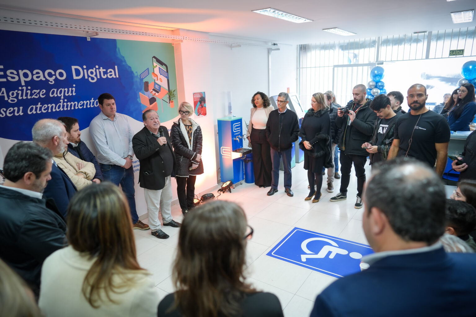 Santa Maria: Corsan inaugura primeira loja no Estado com novo design ...